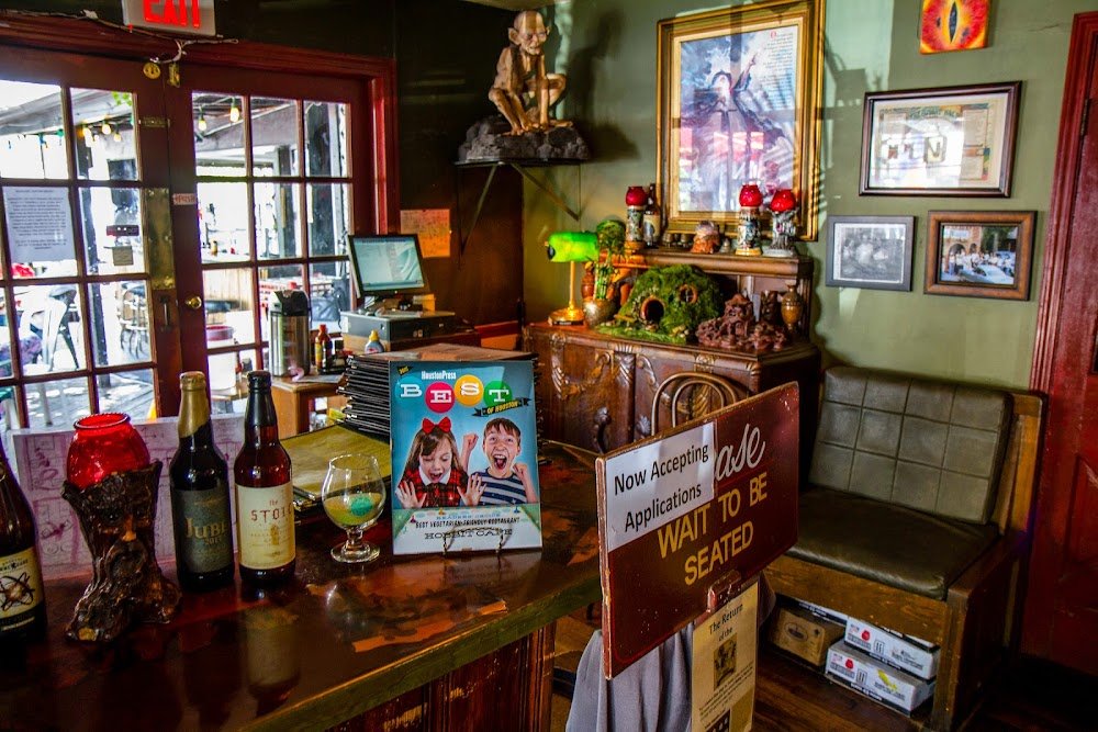 RICE VILLAGE - Shopping | Restaurants | Bars | Coffee Shops